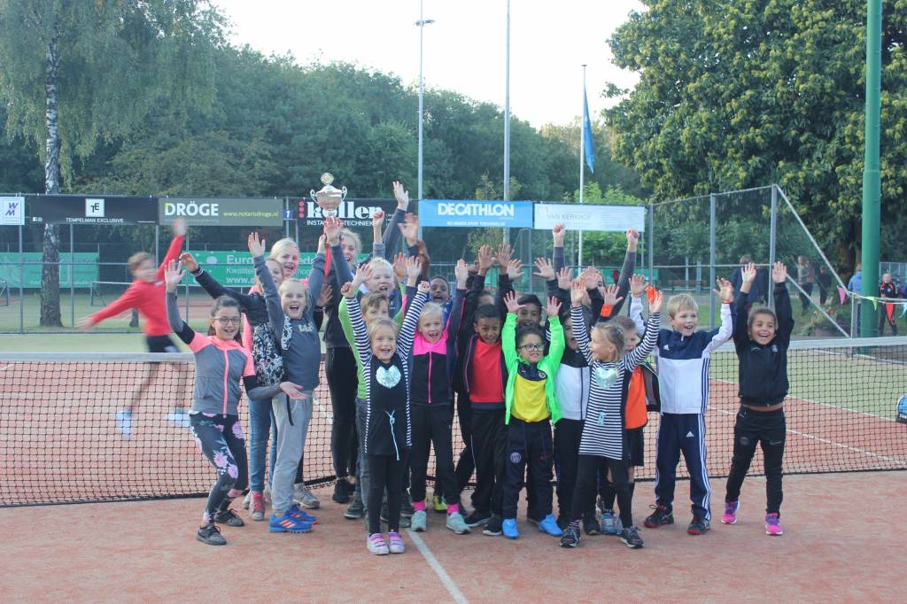 Basisschool Sterrenbeek wint schooltennistoernooi » Regiobode