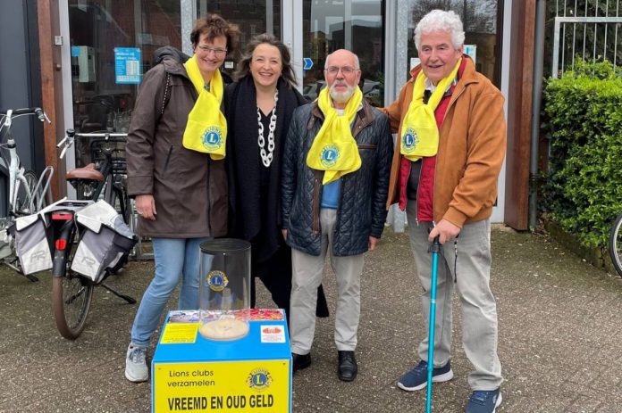 Lions verzamelen vreemd en oud geld » Regiobode