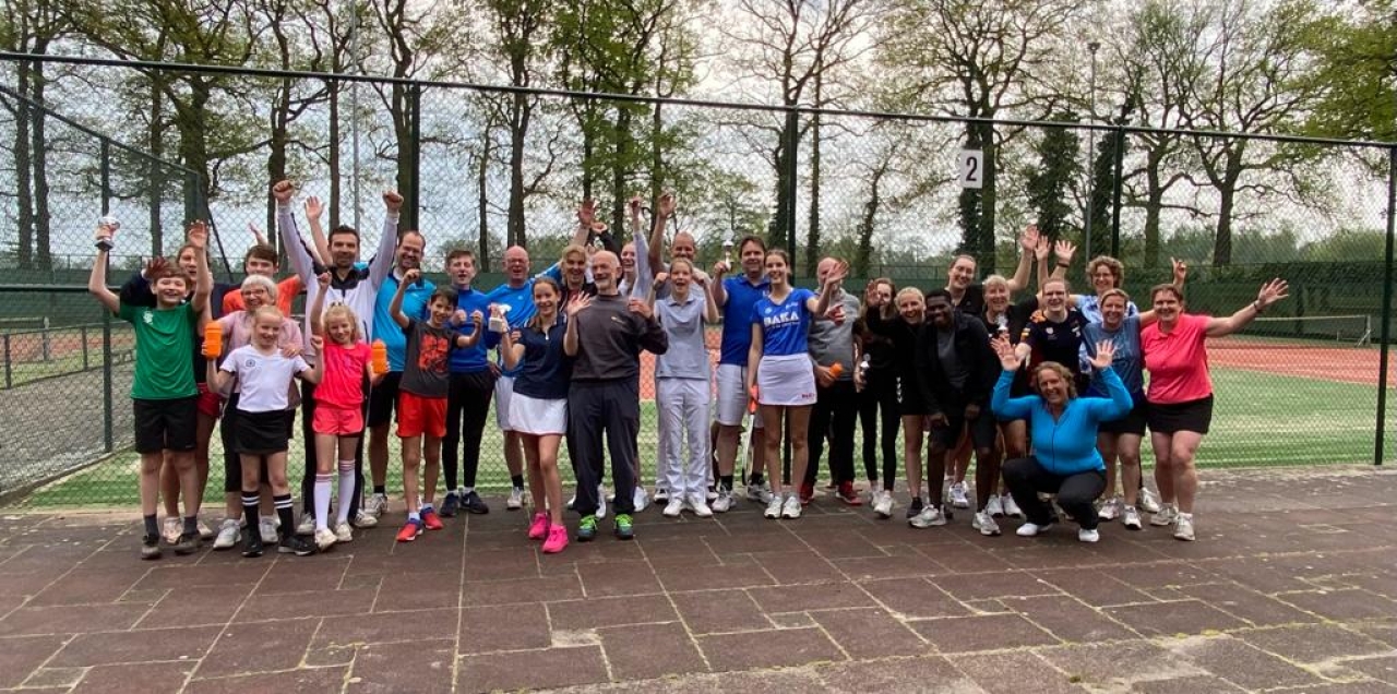 Sportief ouder-kindtoernooi LTC » Regiobode
