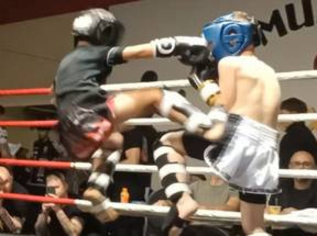 Samuel (7) is Europees Kampioen kickboksen » Regiobode