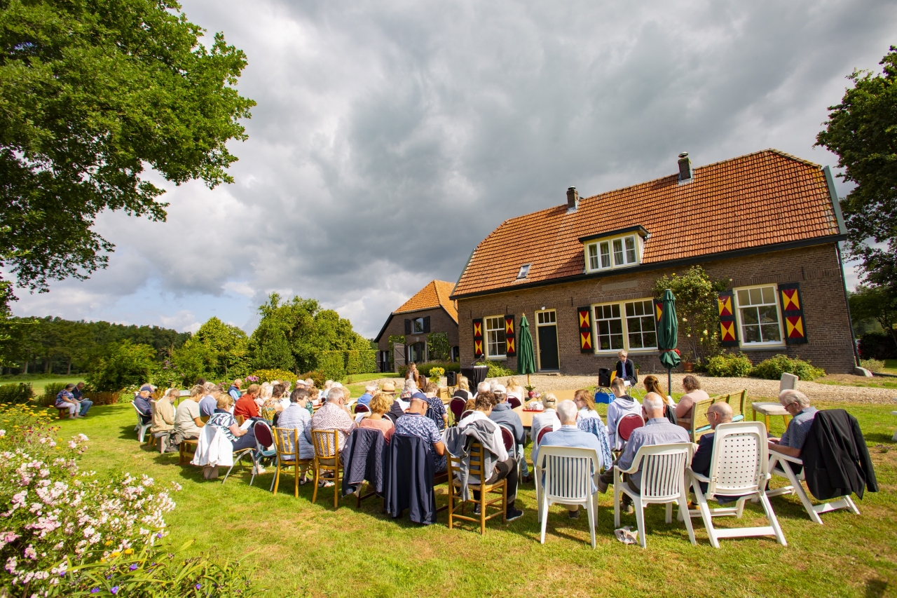 Kerkdienst in de openlucht » Regiobode