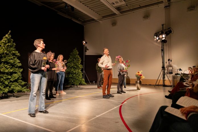 Troep op de planken in Laag-Soeren » Regiobode