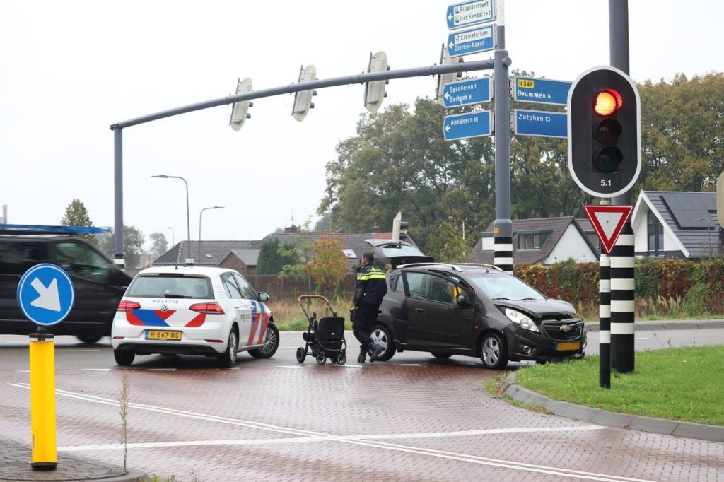 Ongeval door nat wegdek » Regiobode