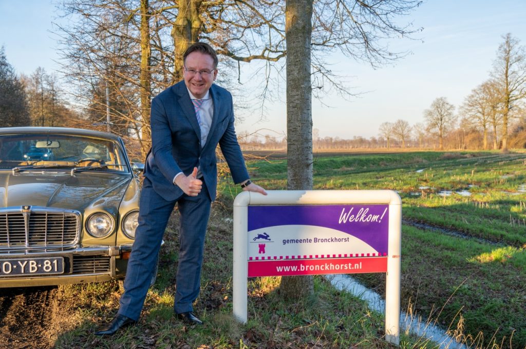 Nieuwe burgemeester aan de slag in Bronckhorst » Regiobode