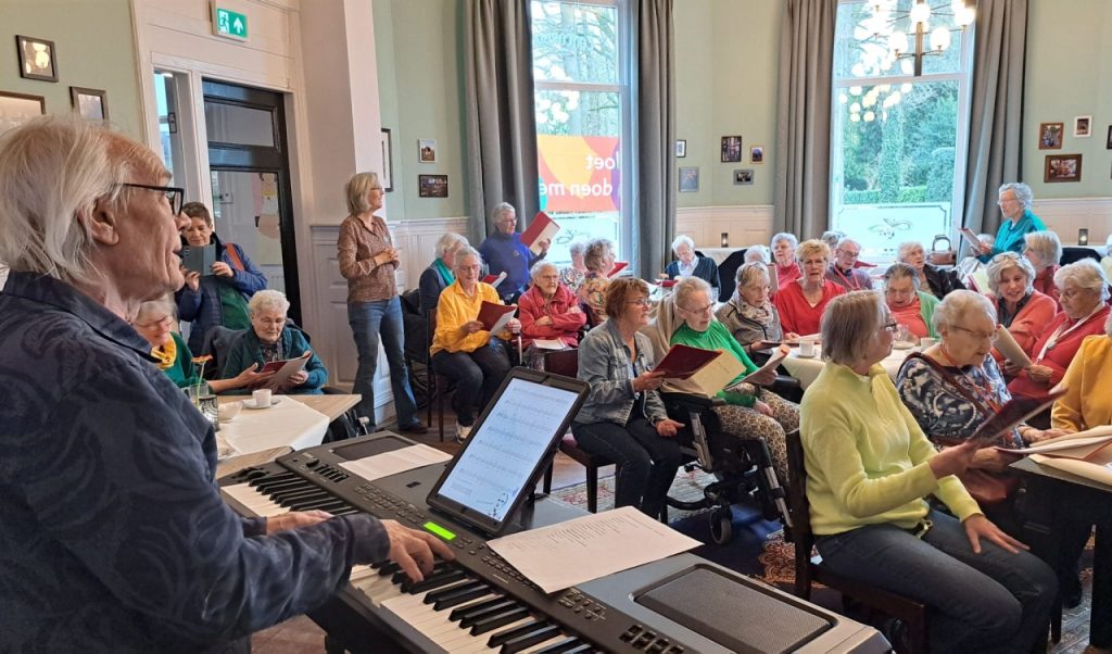 Ludiek Doet brengt bewoners Tolzicht op de radio » Regiobode