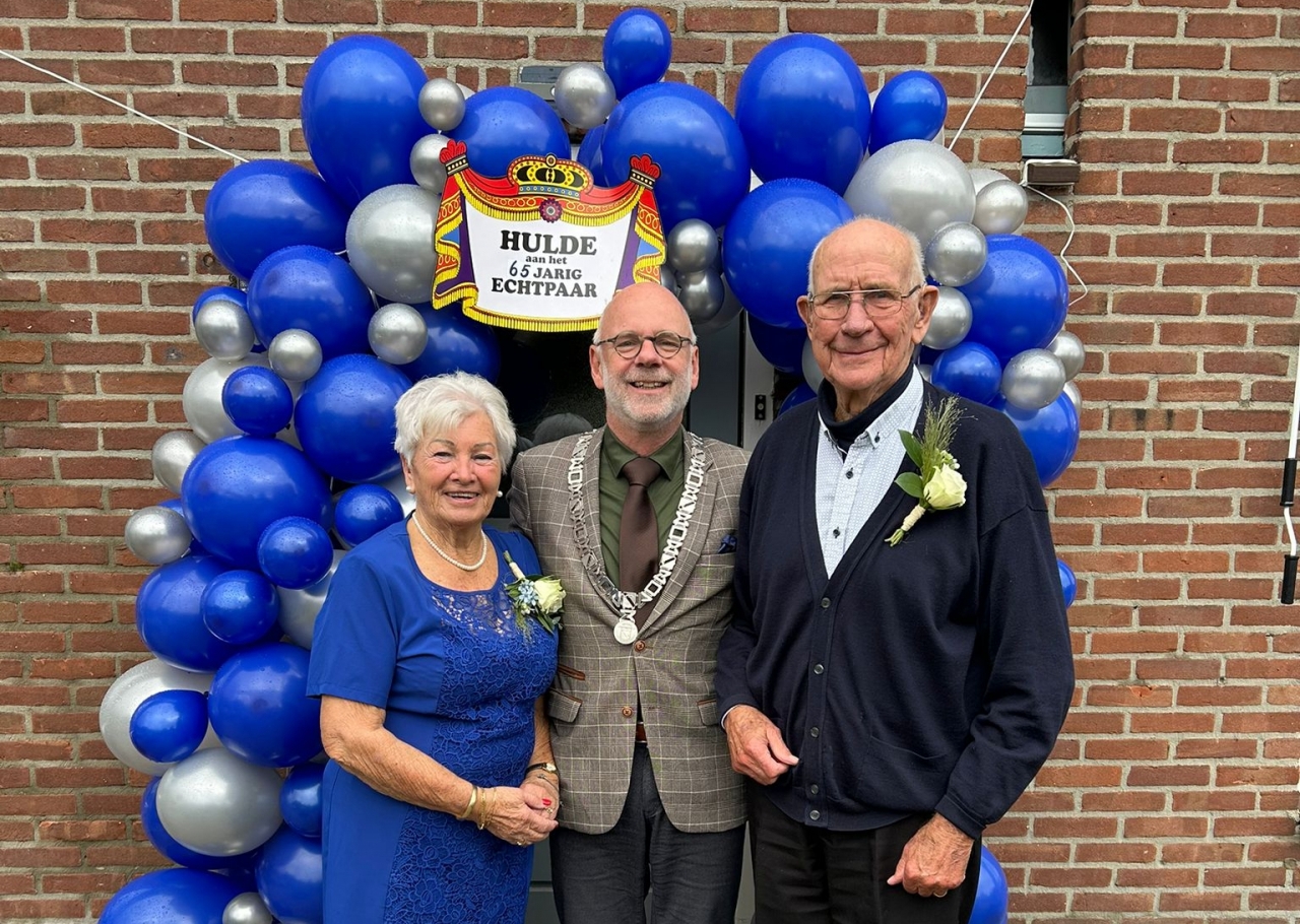 André en Riet Reuling-Willemsen vieren 65-jarig huwelijk » Regiobode