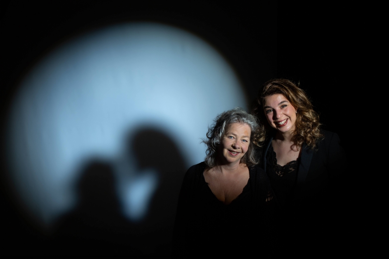 Van pianoles naar het podium: Sanne Gloria en Zwaan Stam brengen de ...