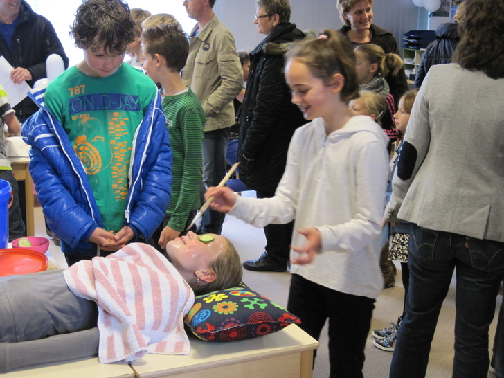 drukte op afsluiting winkelproject linderte » Salland Centraal