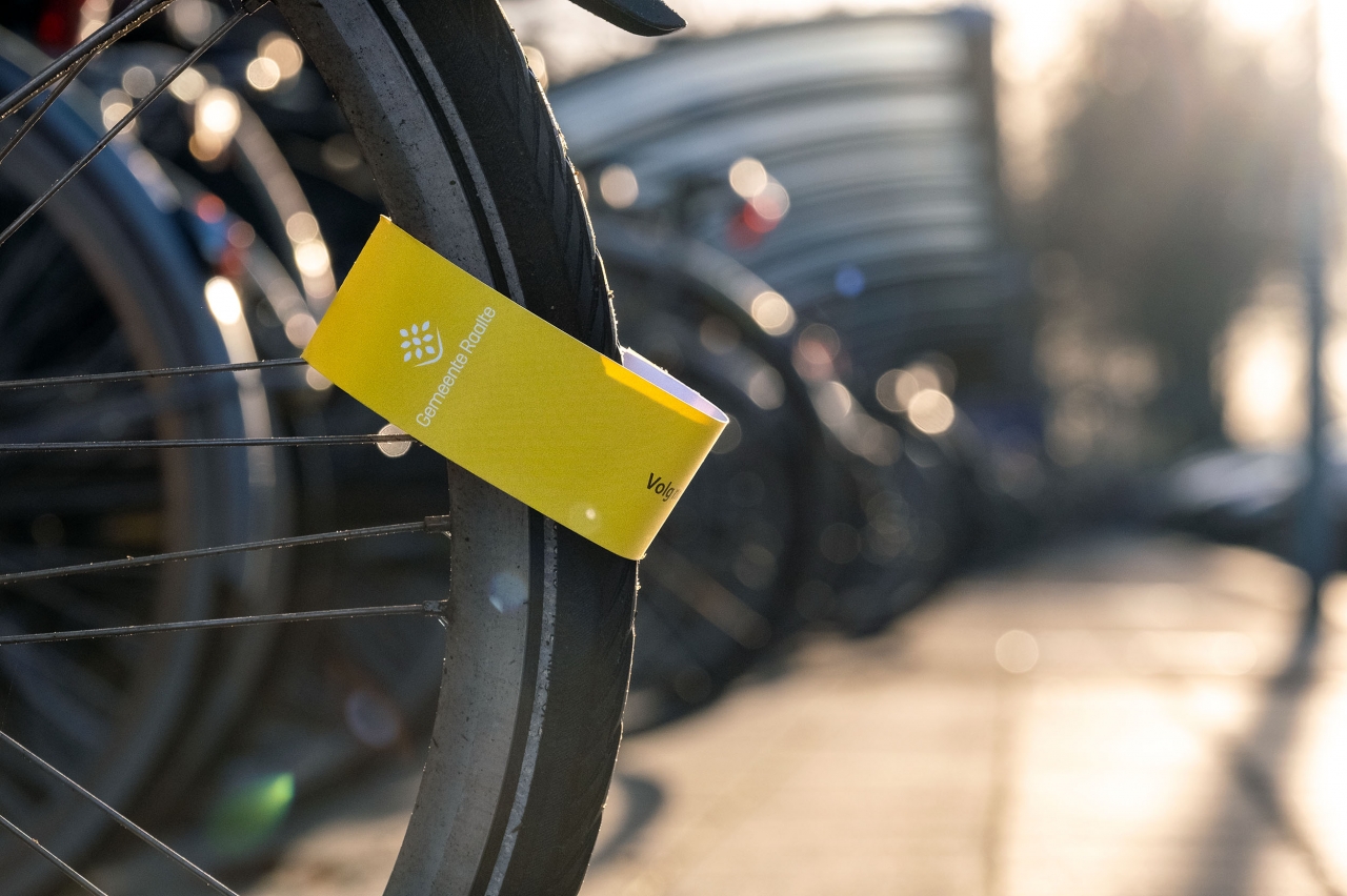 Opruimactie weesfietsen station Raalte » Salland Centraal