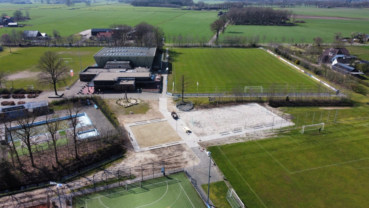Beachveld bij De Spil in Lettele gereed » Salland Centraal