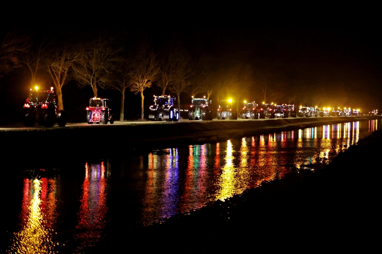 Verlichte trekkertocht: ‘Het was weer fantastisch’ » Salland Centraal