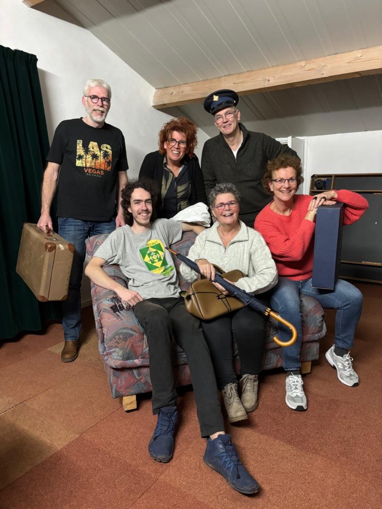 Idem Dito op de planken met klucht » Salland Centraal