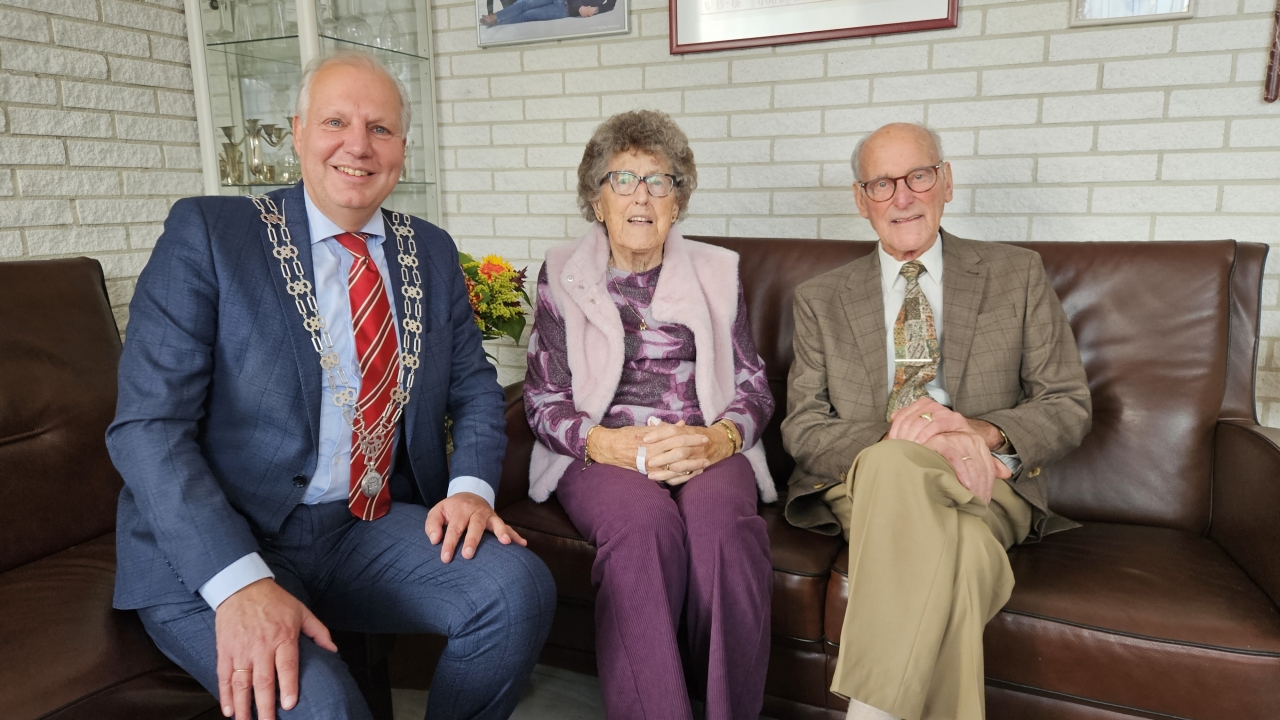 Henk en Corry Kranenburg 65 jaar getrouwd » Salland Centraal