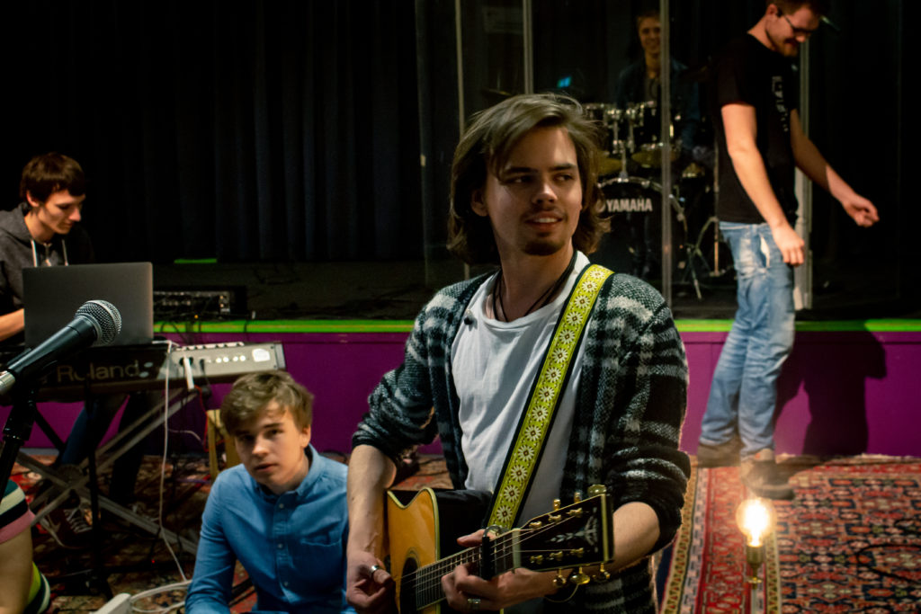 Kunstenaar David R. de Haan op DTS in Nieuw-Zeeland » Vechtdal Centraal