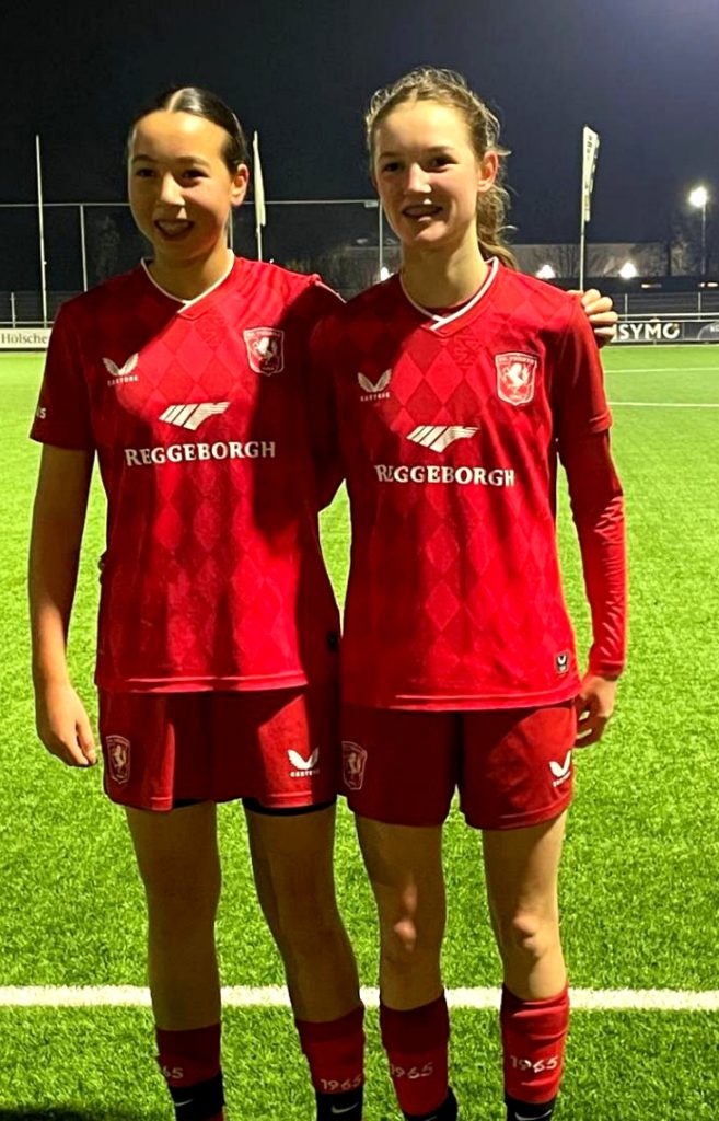 Noëlle Pierik en Lise Grotenhuis gescout door FC Twente » Vechtdal Centraal